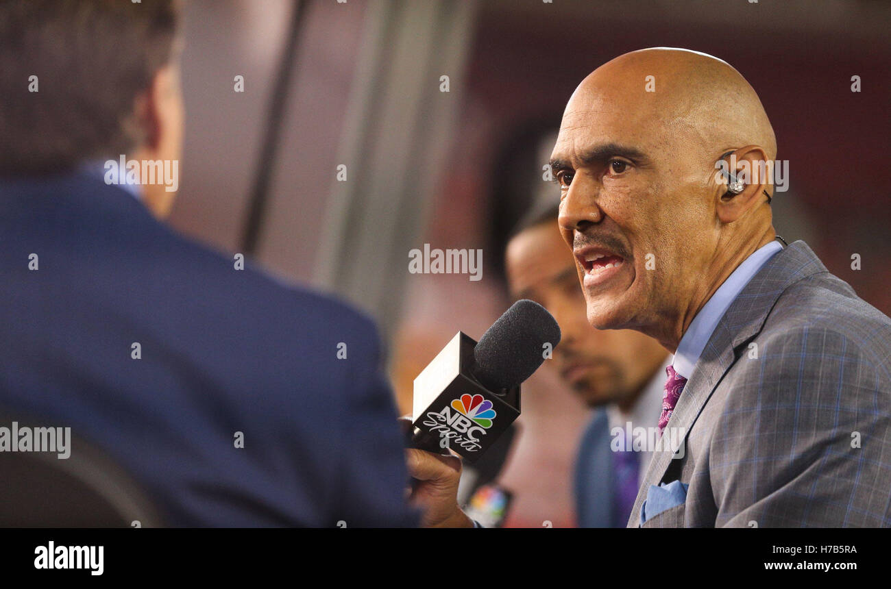 Florida, USA. 3rd Nov, 2016. LOREN ELLIOTT | Times .Tony Dungee talks ...
