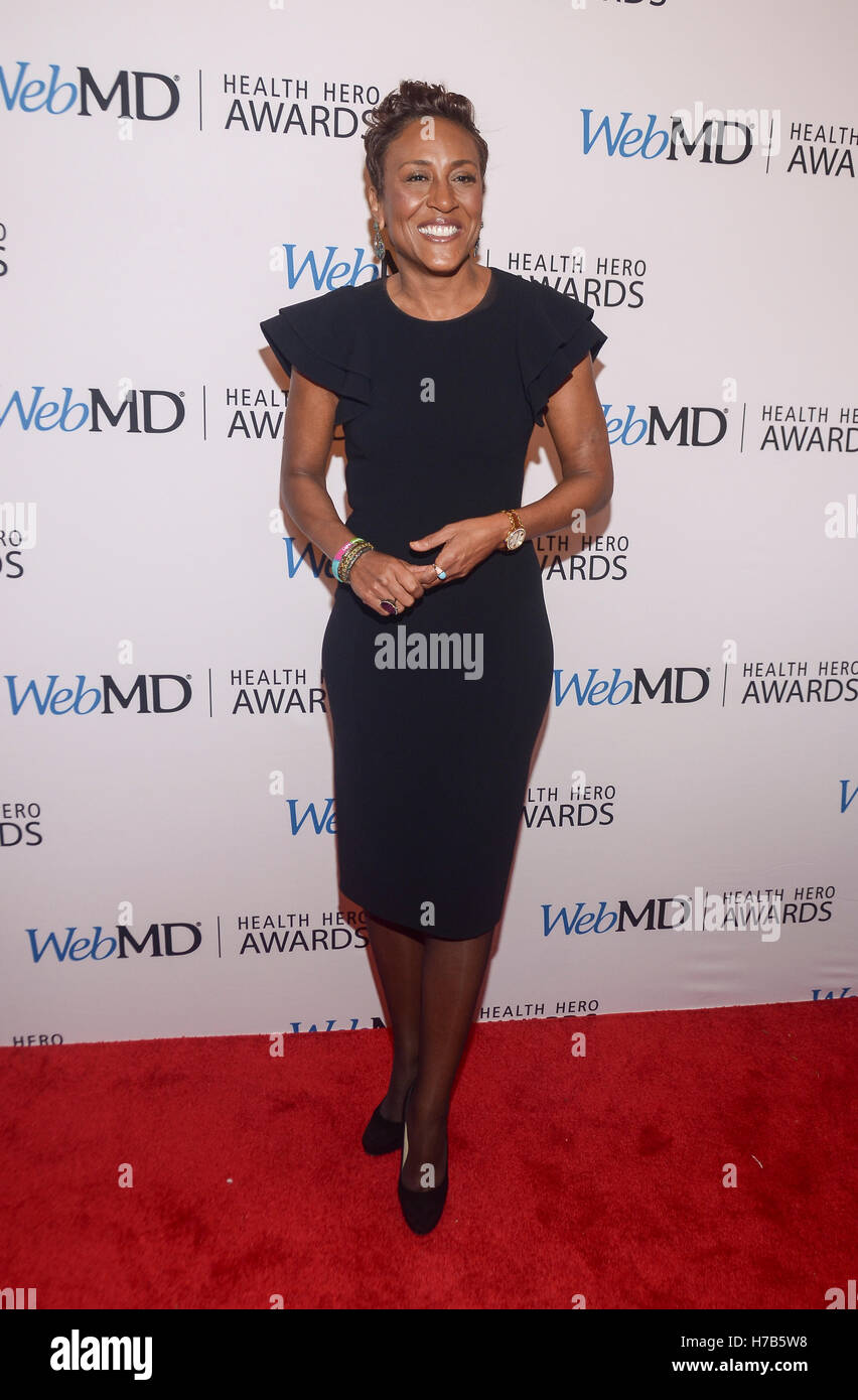 New York, NY, USA. 3rd Nov, 2016. Good Morning America co-anchor, Robin ...