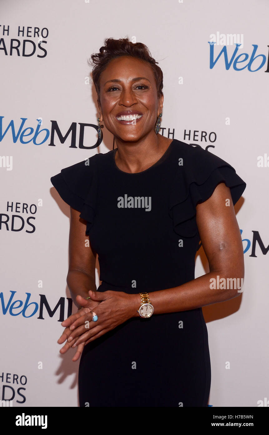 New York, NY, USA. 3rd Nov, 2016. Good Morning America co-anchor, Robin ...