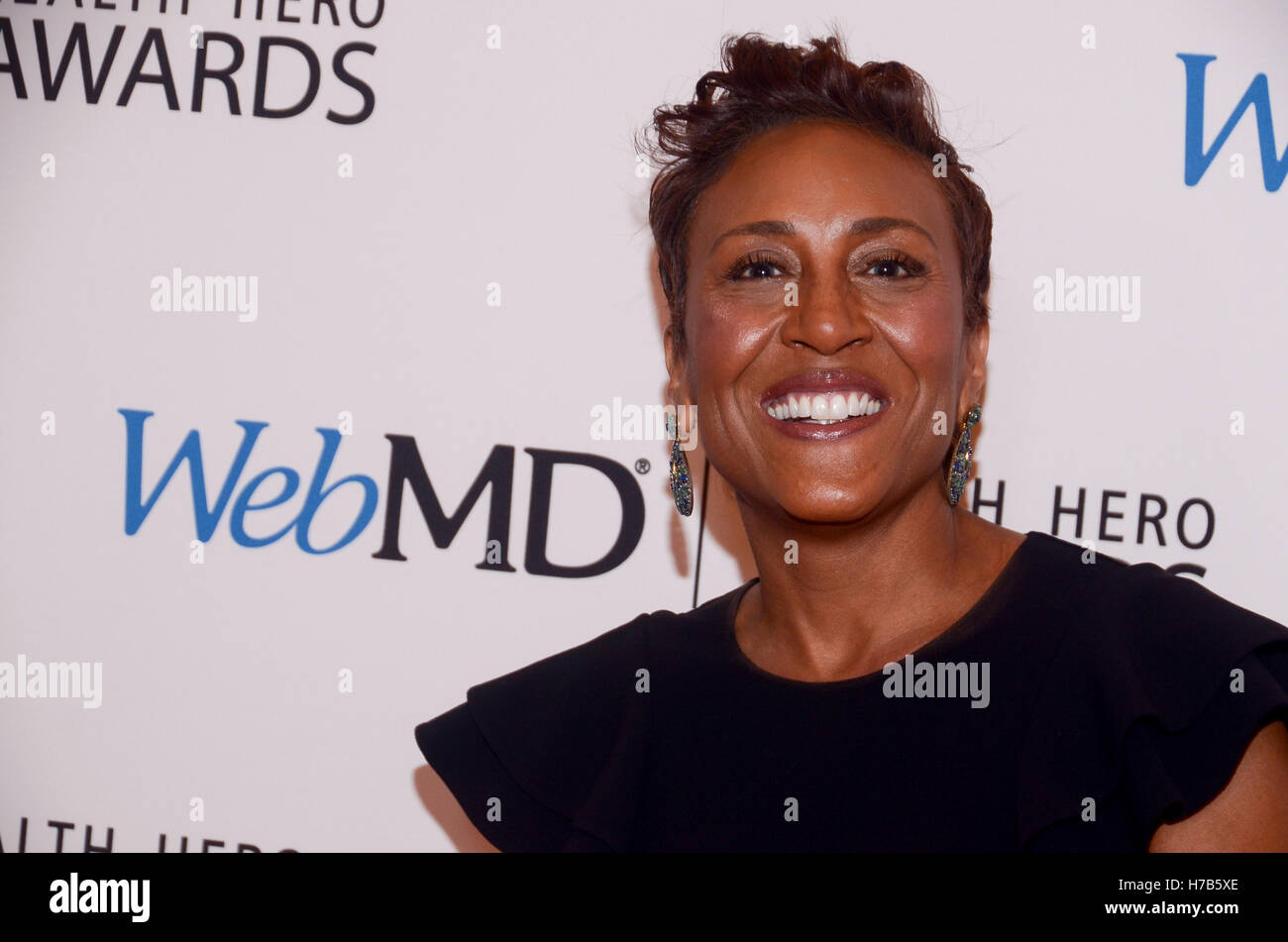 New York, NY, USA. 3rd Nov, 2016. Good Morning America co-anchor, Robin ...