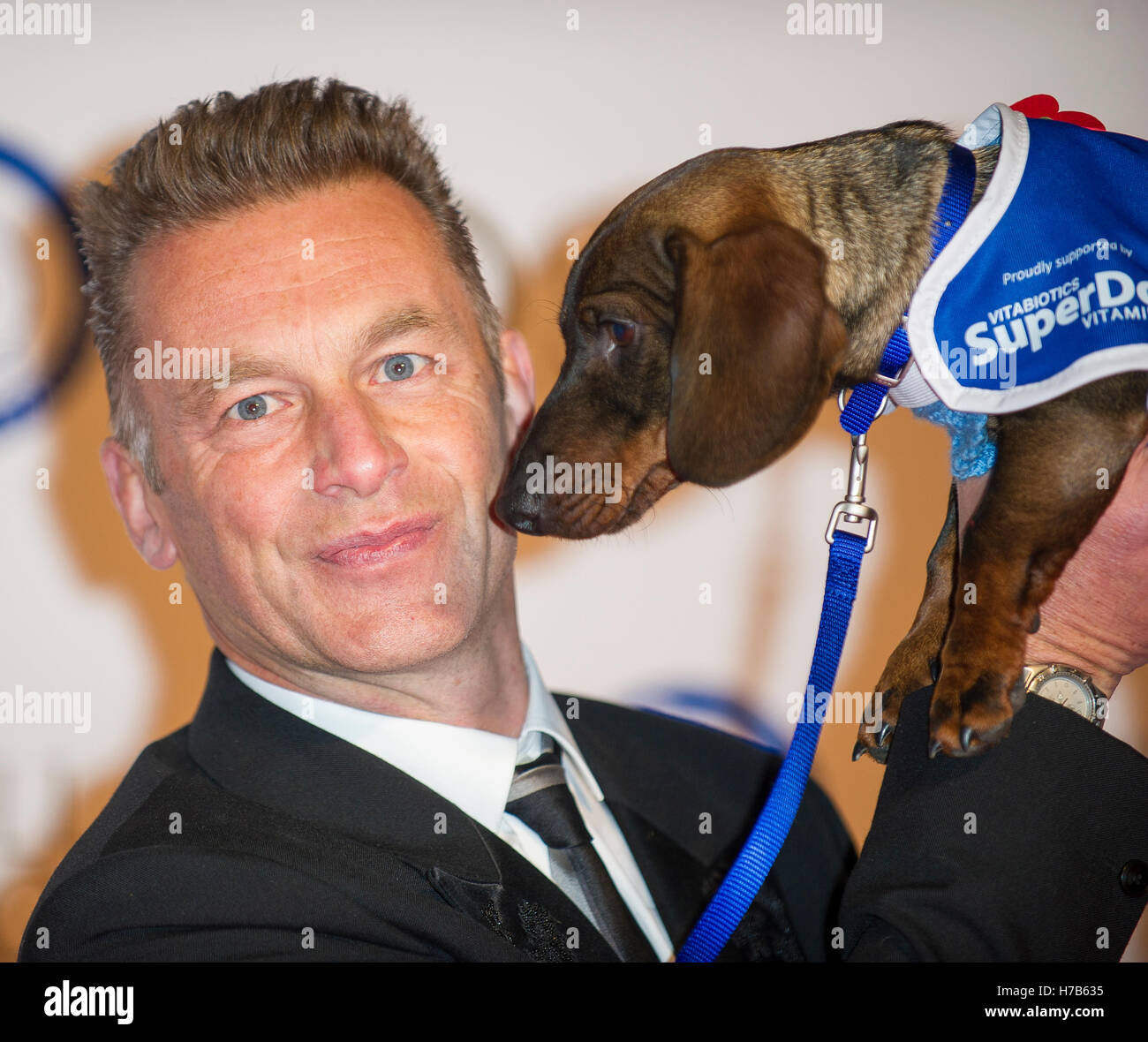 London, UK. 3rd November, 2016. Chris Packham attends Battersea Dogs ...