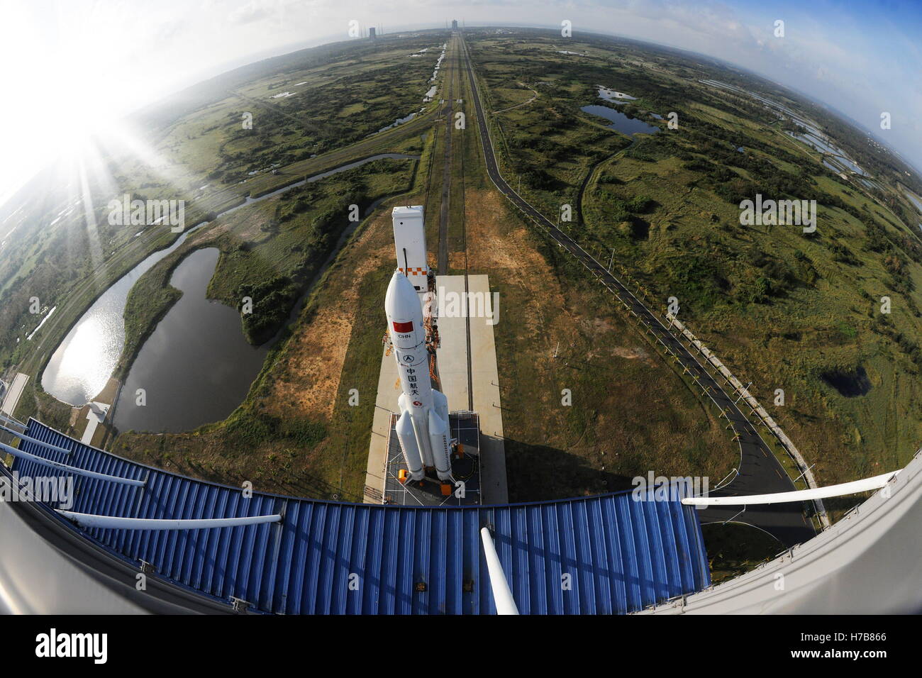Long march space beijing hi-res stock photography and images - Alamy