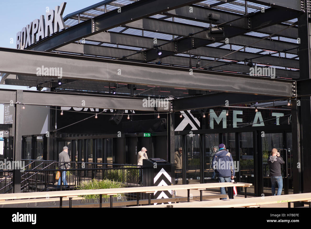 Boxpark sign hi-res stock photography and images - Alamy