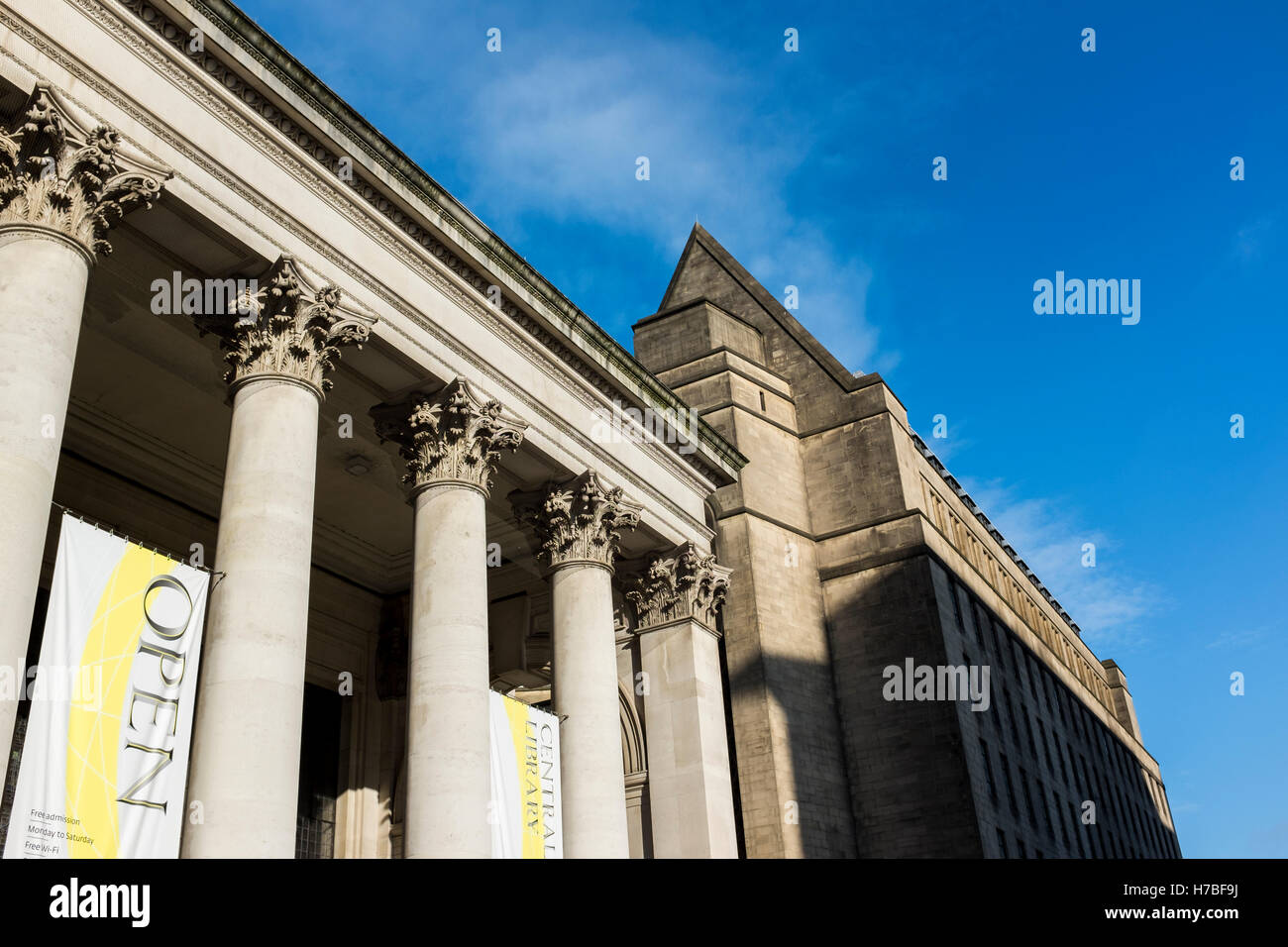Manchester modernist architecture hi-res stock photography and images ...