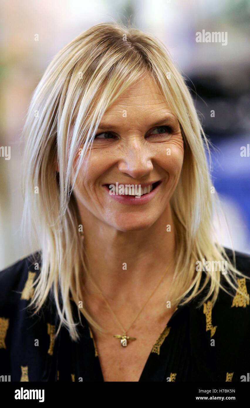Radio dj jo whiley during hi-res stock photography and images - Alamy