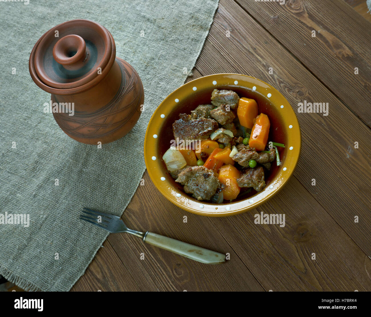 Crock pot Beef Stew.Canadian cuisine Stock Photo - Alamy