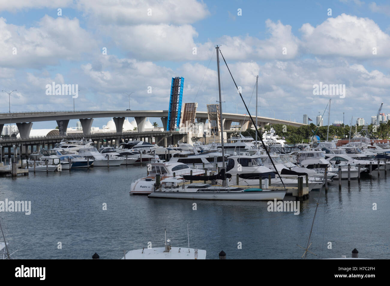 Port of miami bridge hi-res stock photography and images - Alamy
