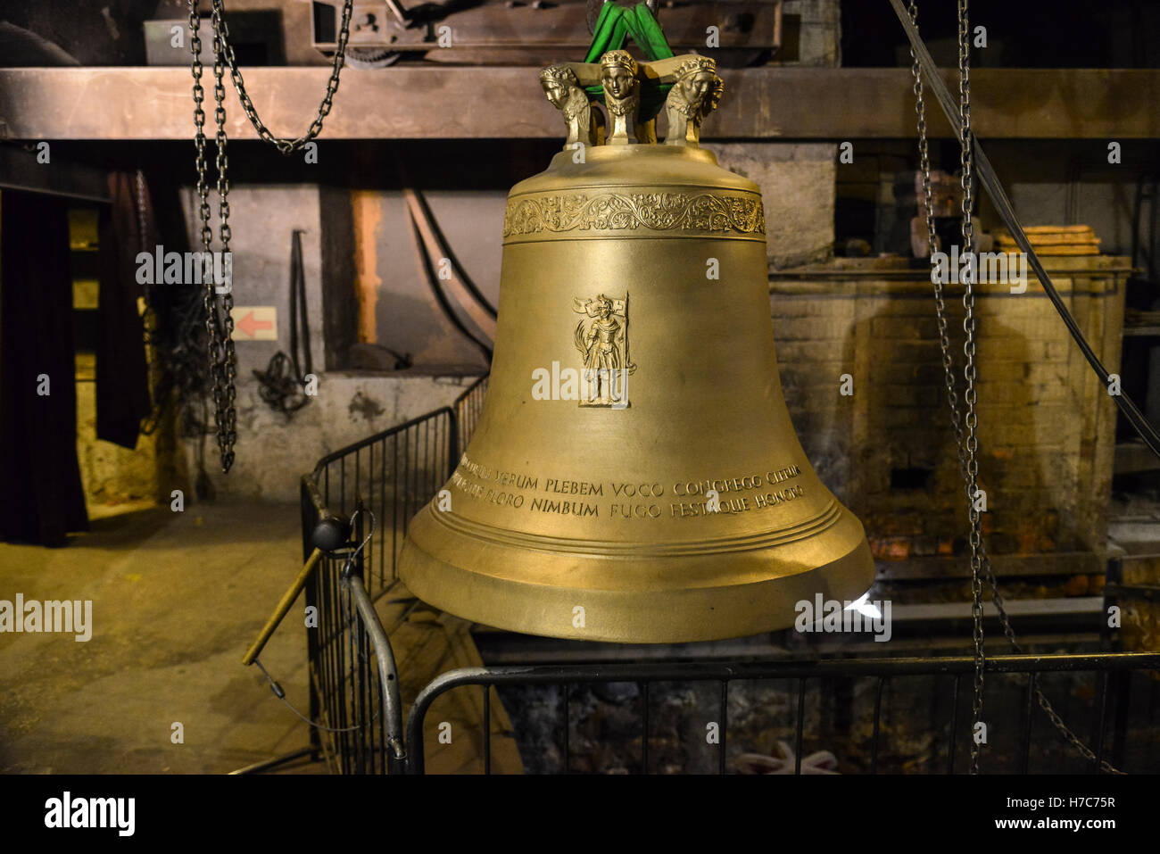 Bell museum hi-res stock photography and images - Alamy