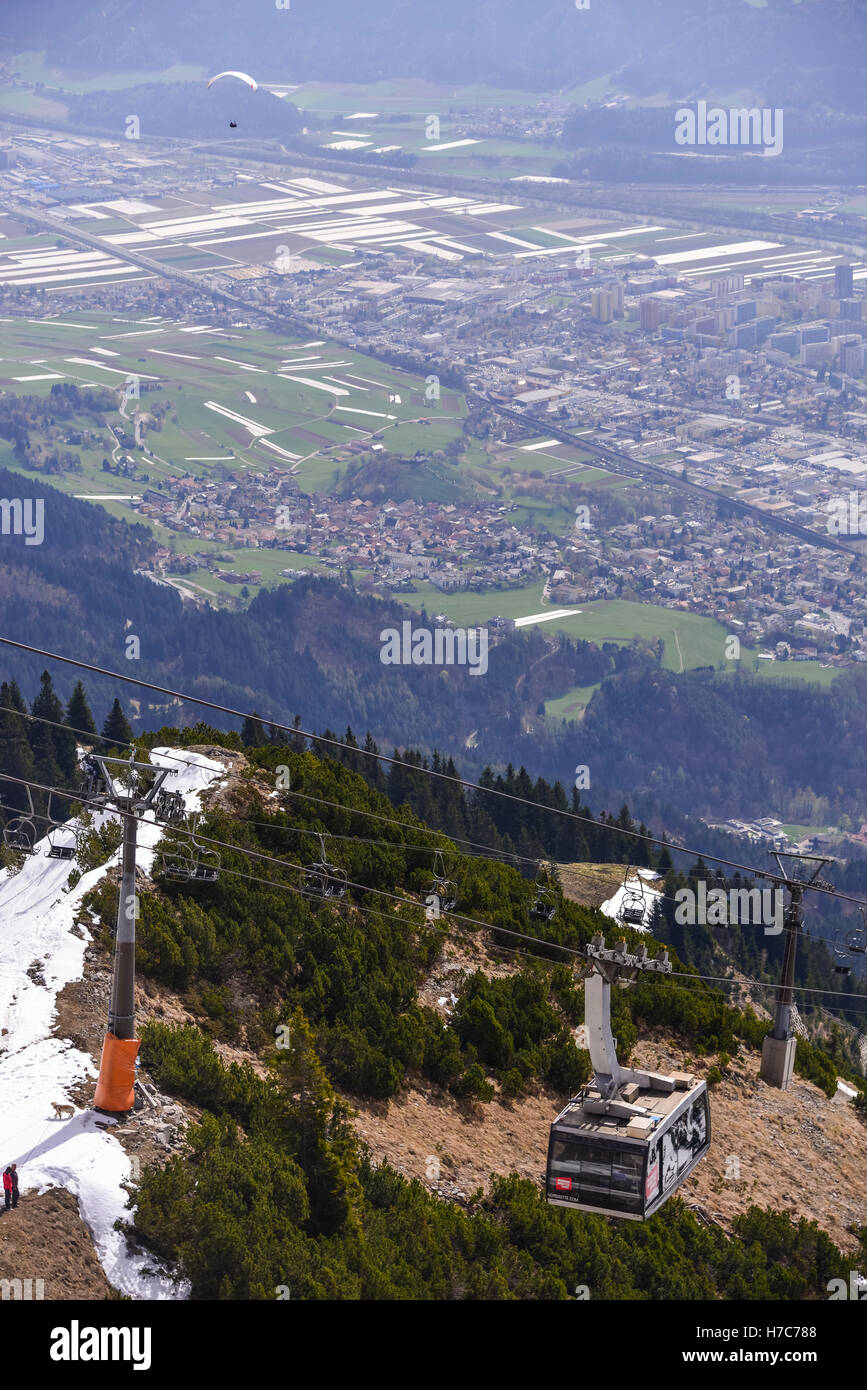 Innsbruck nordkette cable car hi-res stock photography and images - Alamy