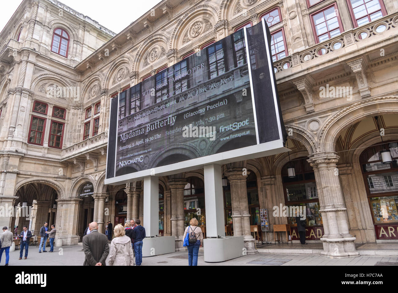 Vienna State Opera, Vienna, Austria Stock Photo - Alamy