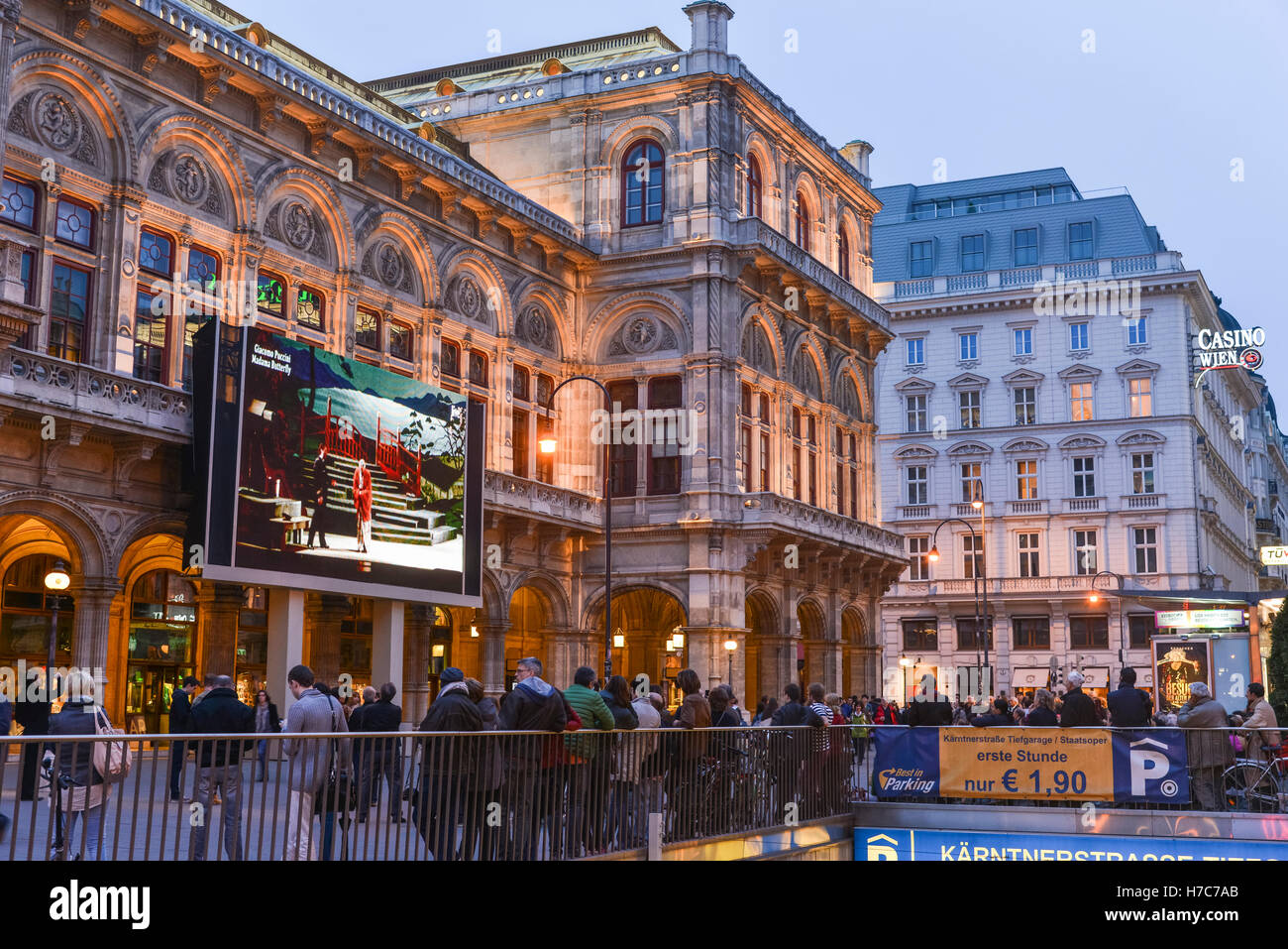Vienna State Opera, Vienna, Austria Stock Photo - Alamy