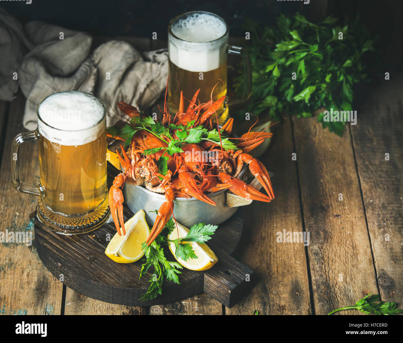 Two pints of lager hi-res stock photography and images - Alamy