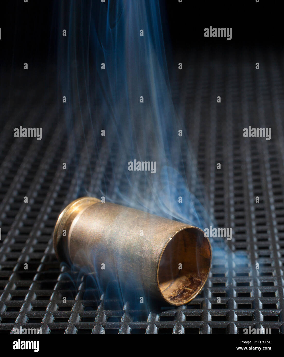 Automatic shell hi-res stock photography and images - Alamy