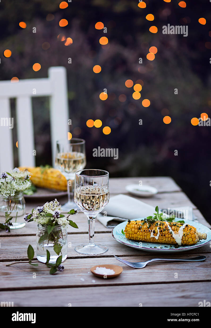 Rustic outdoor setting hi-res stock photography and images - Alamy