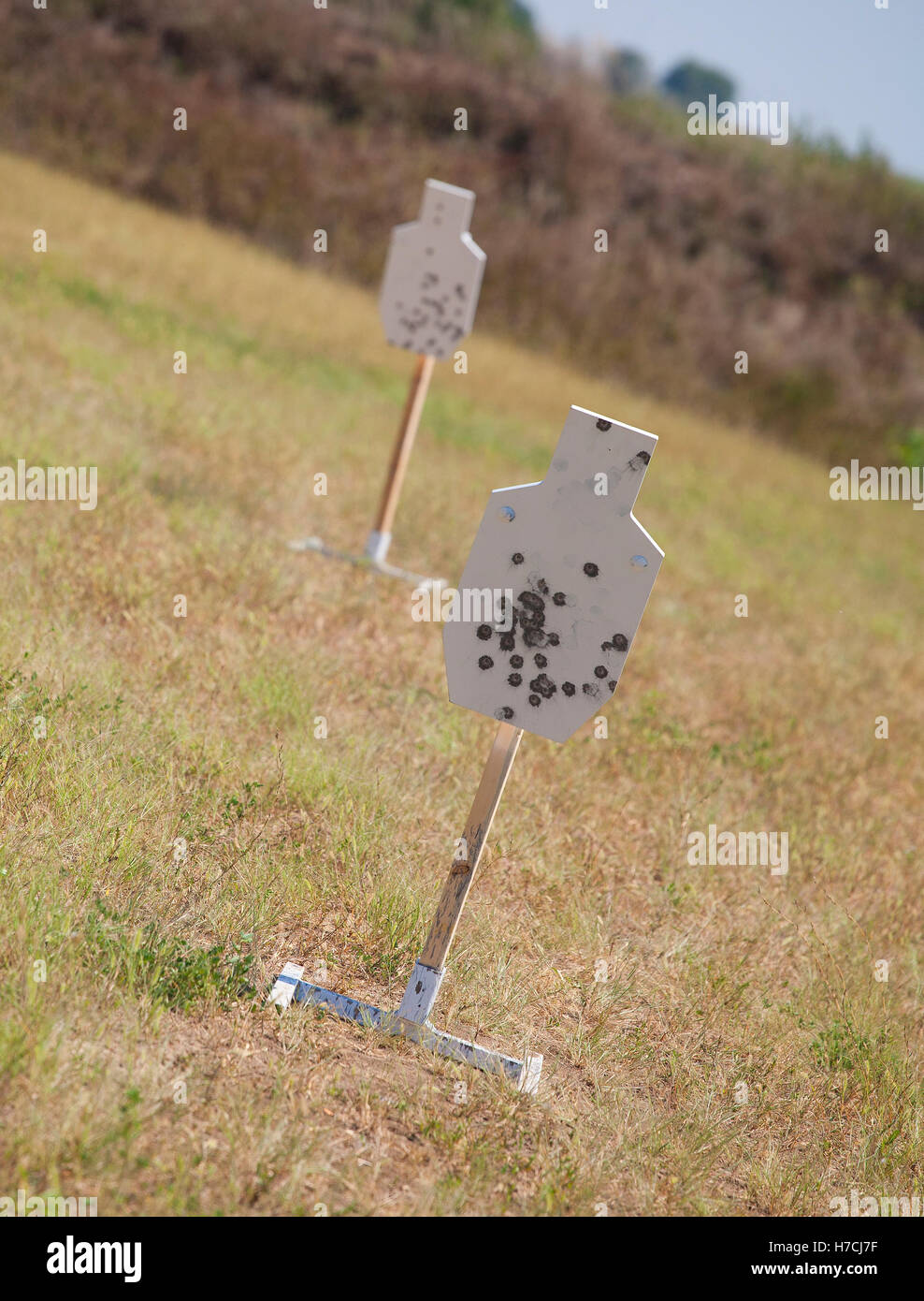 Steel targets hi-res stock photography and images - Alamy