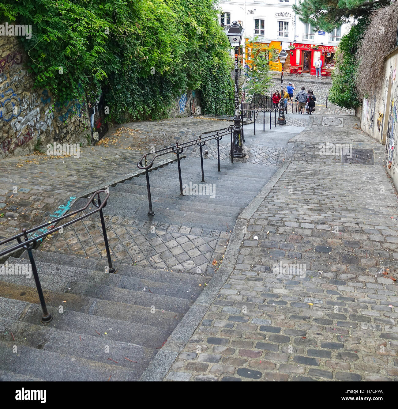 Steps to the top of Montmartre hill in Paris Stock Photo - Alamy