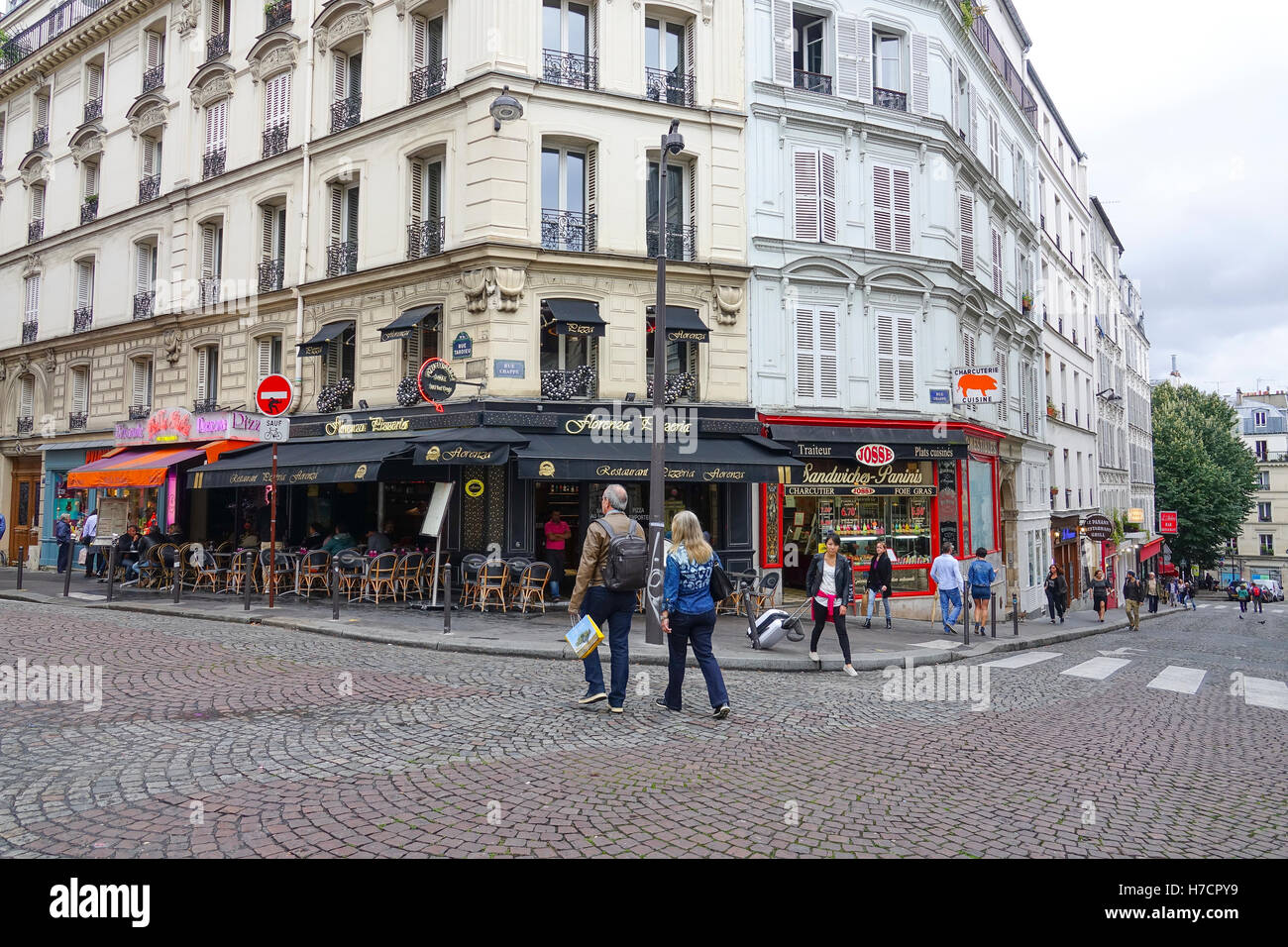 Beautiful street corner in Paris - typical view Stock Photo - Alamy