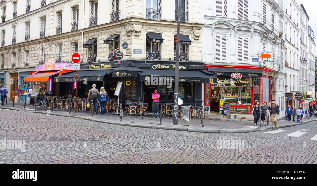 Beautiful street corner in Paris - typical view Stock Photo - Alamy