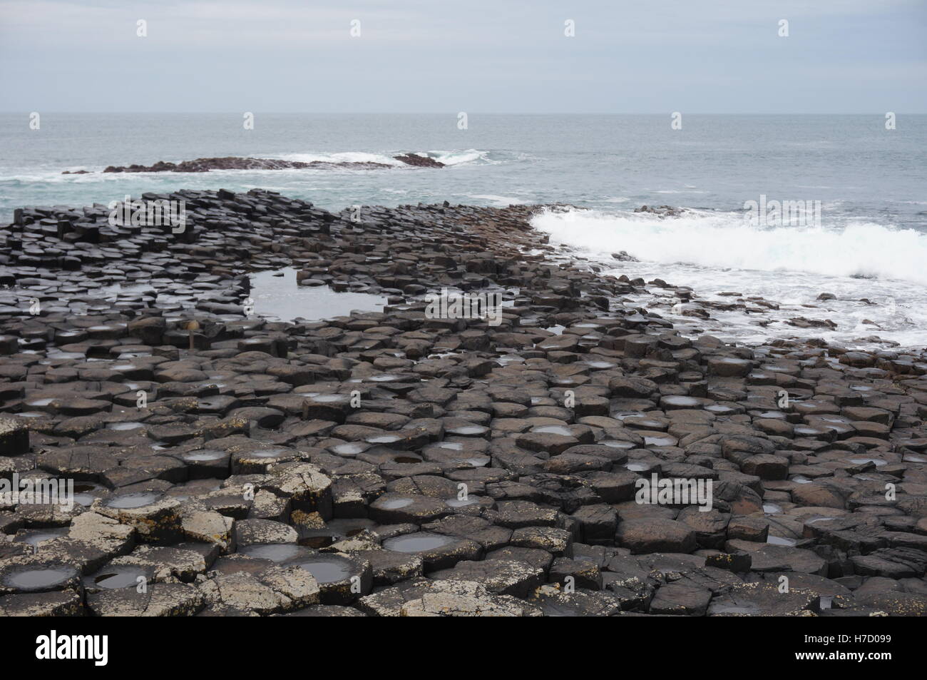 Giant's Causeway hexagonal interlocking basalt column rocks in Northern ...