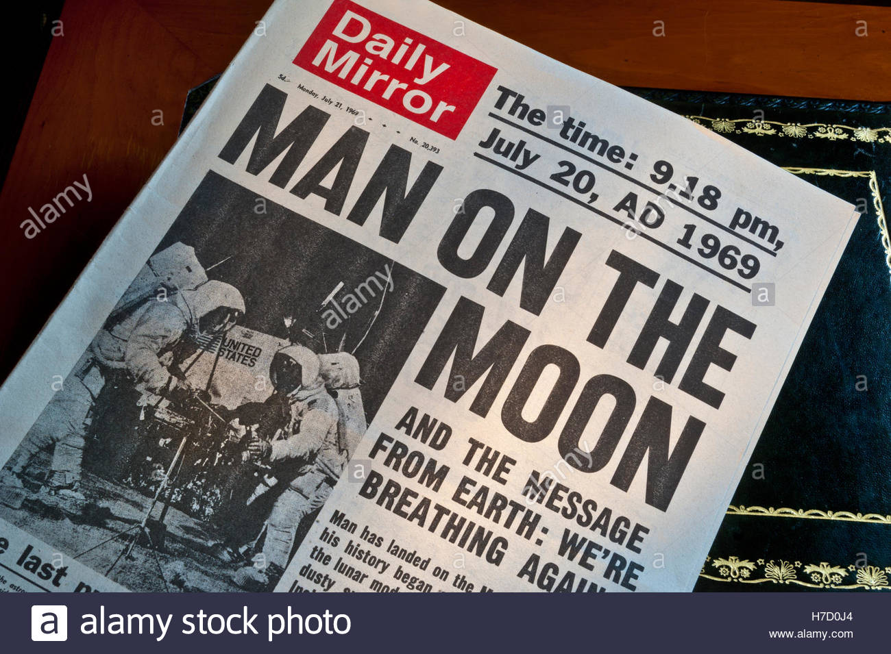 Neil Armstrong Moon Stock Photos & Neil Armstrong Moon Stock Images - Alamy Neil Armstrong Moon Stock Photos & Neil Armstrong Moon Stock Images - Alamy