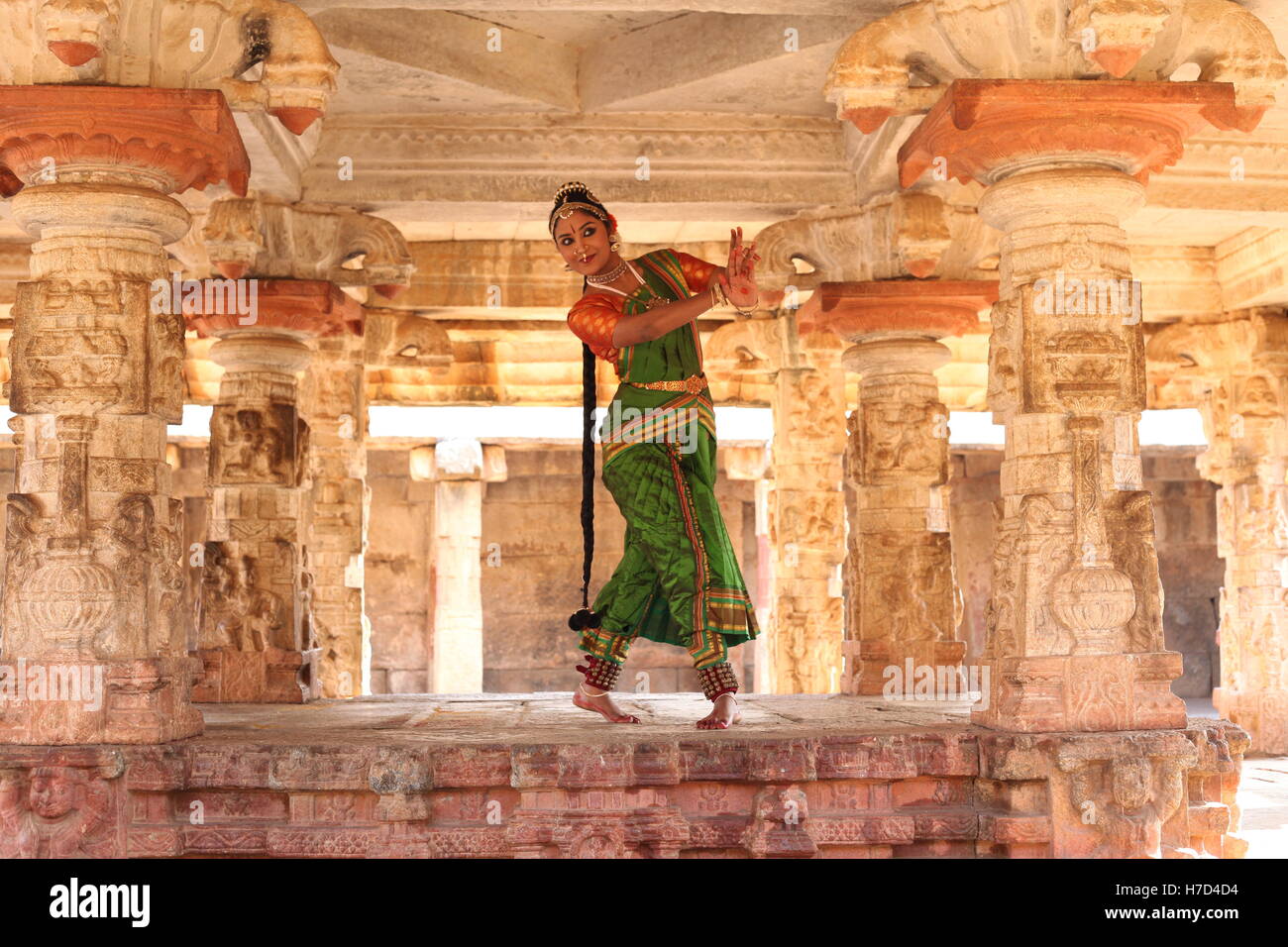 kuchipudi is one of the eight classical dance forms of india,from the ...