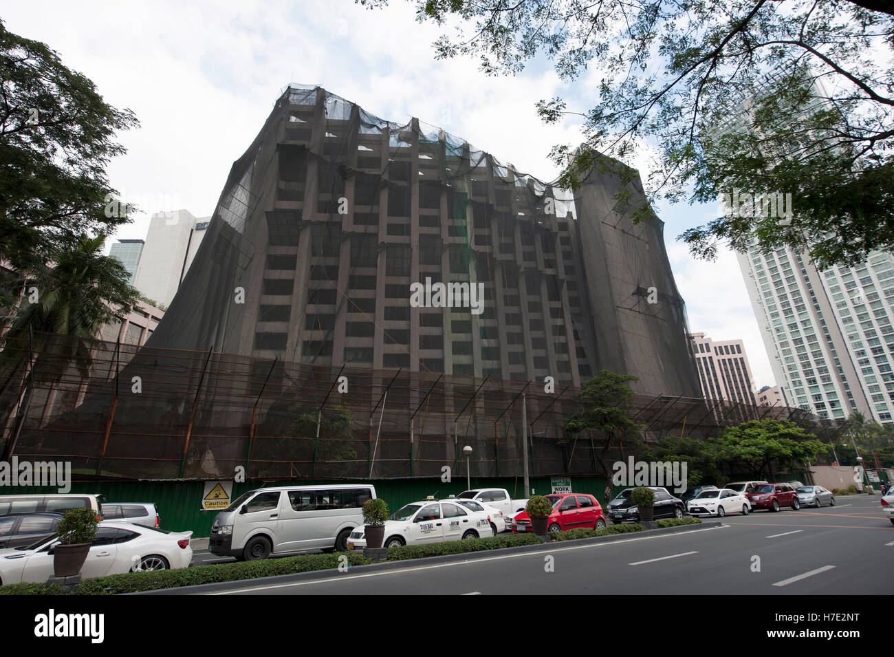 Demolition of Mandarin Hotel, business district, Makati, Metro Manila ...