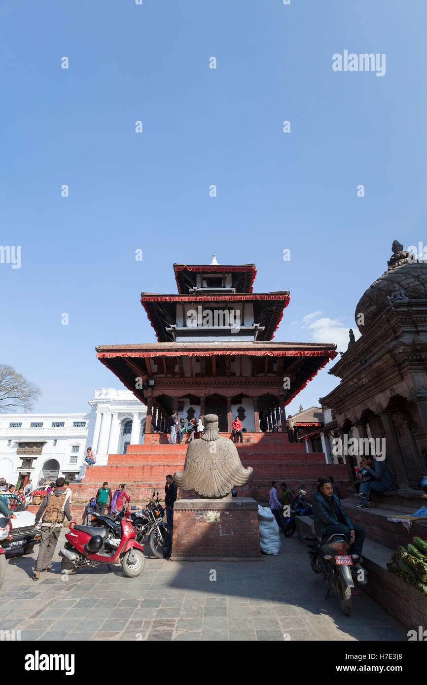 Garuda statue fronting the Trailokya Mohan Temple, Durbar Square ...