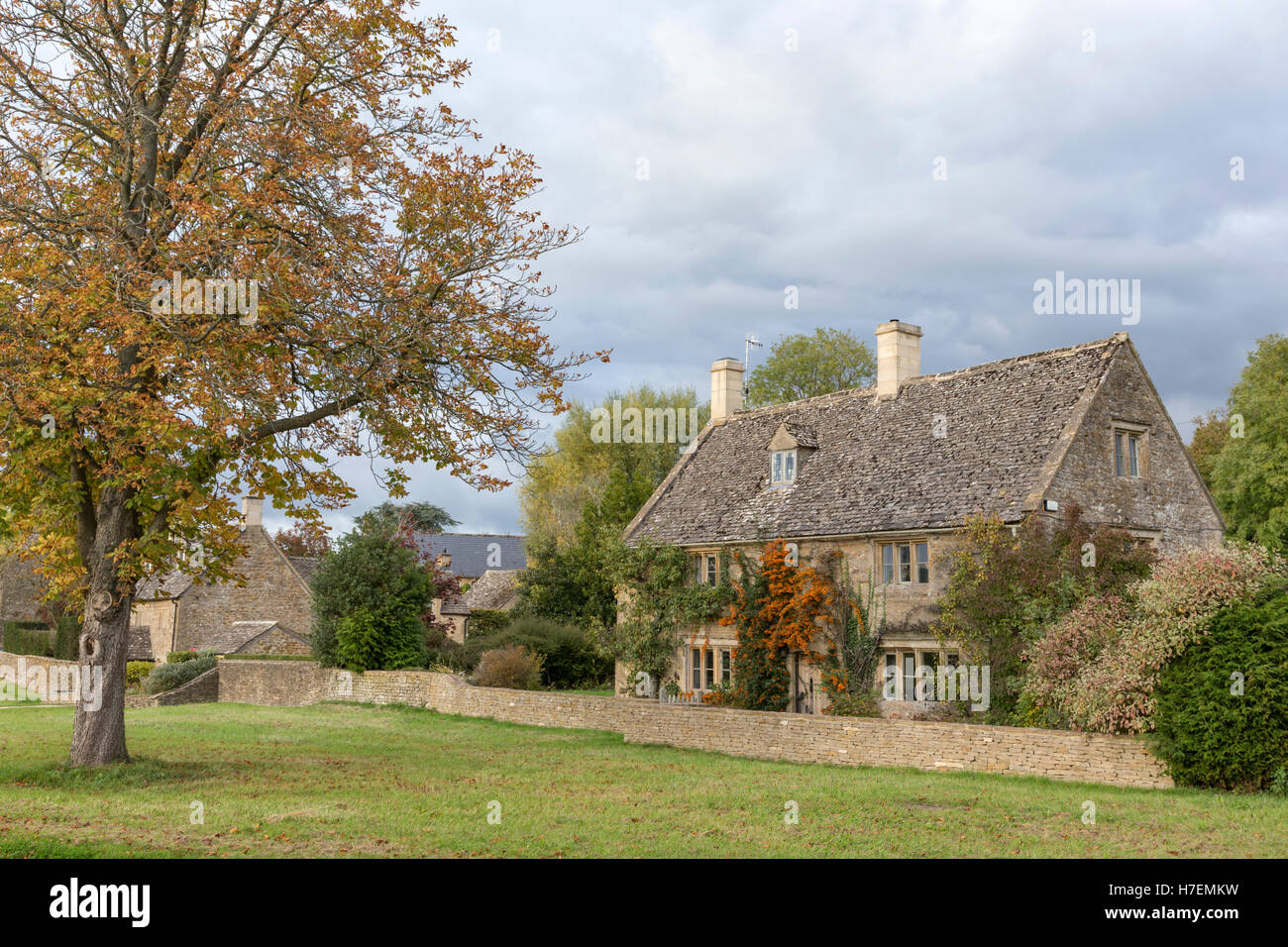 The picturesque Cotswold village of Wyck Rissington in autumn ...