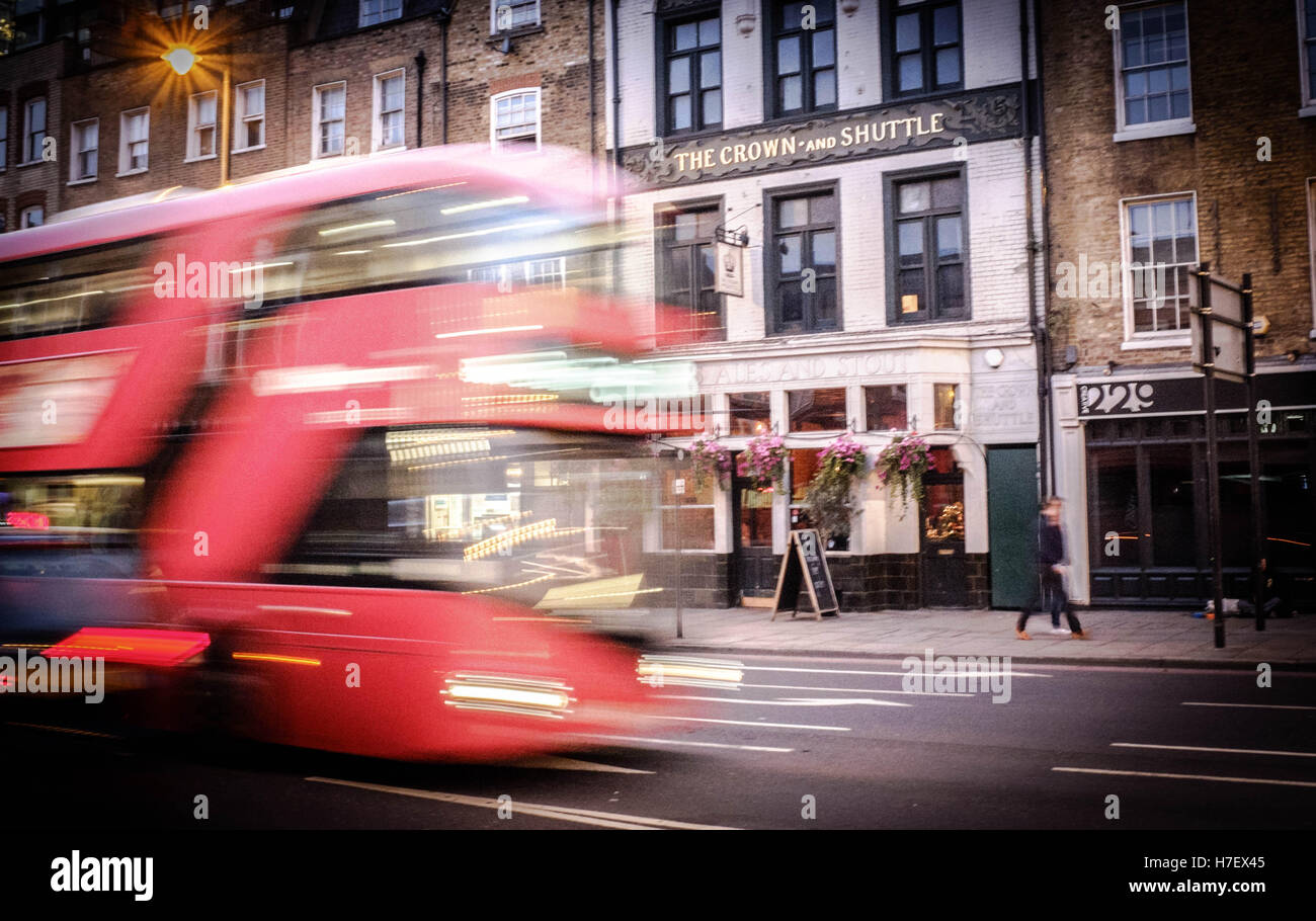 London bus outside the Crown And Shuttle, Shoreditch Stock Photo - Alamy