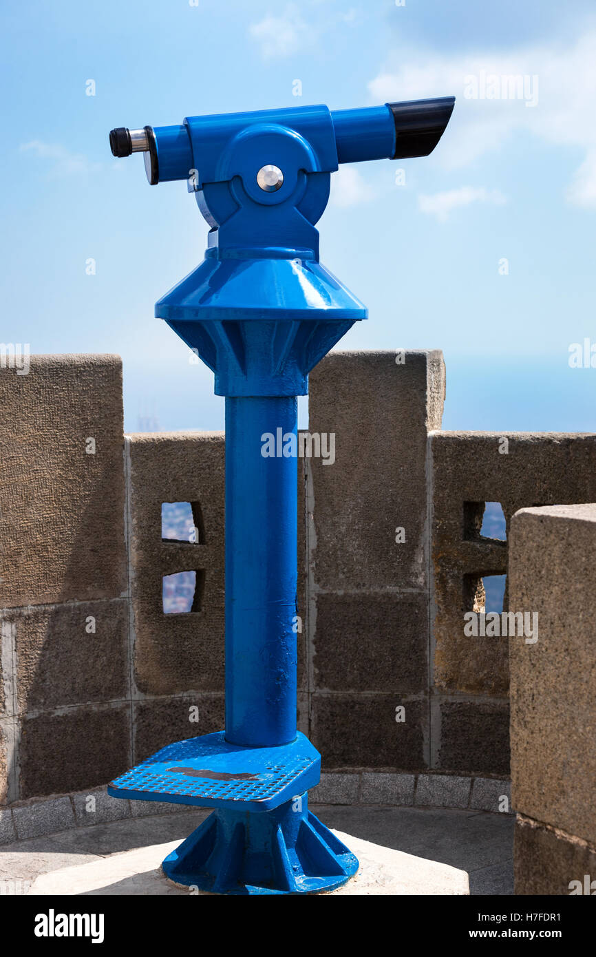 Observing device hi-res stock photography and images - Alamy