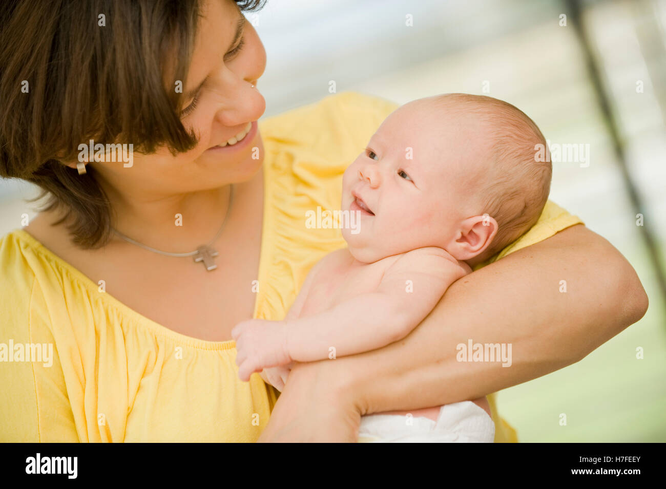 Mother with baby, 1 month Stock Photo - Alamy