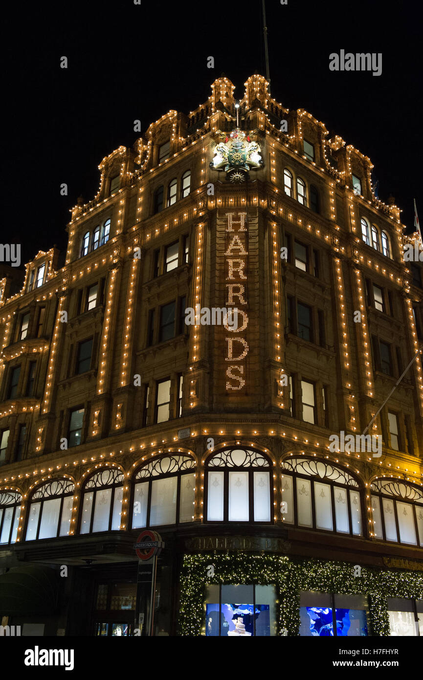 Christmas lights at Harrods in London Stock Photo - Alamy