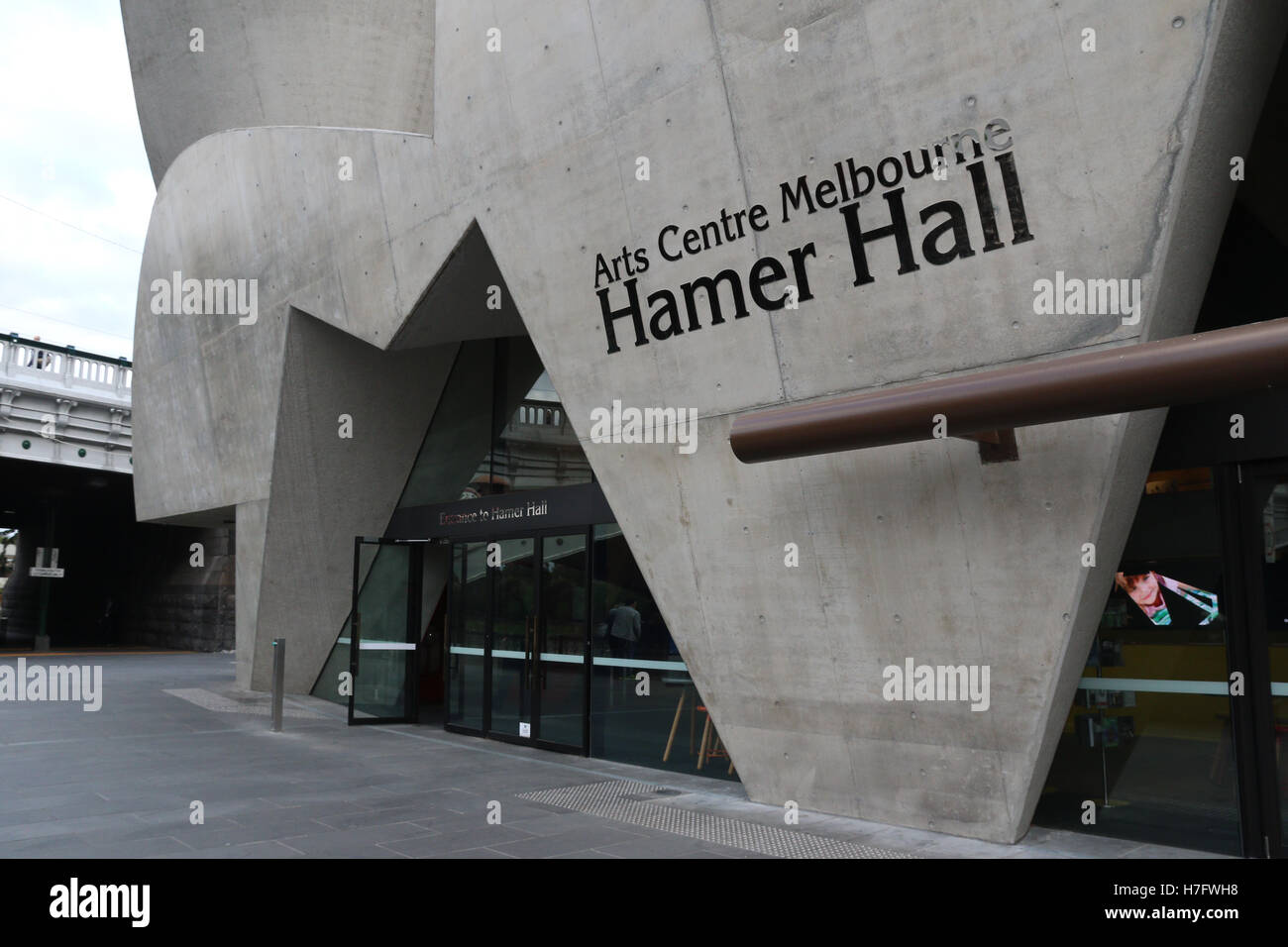 Arts Centre Melbourne, Hamer Hall Stock Photo - Alamy