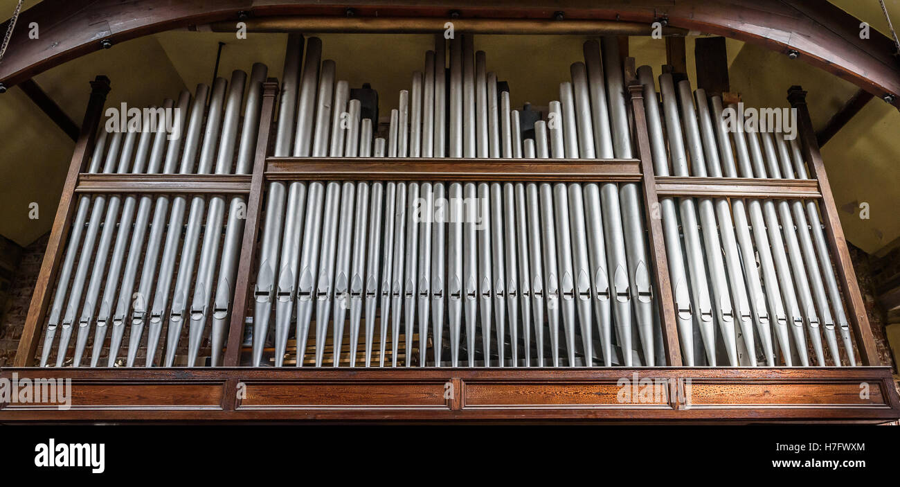 A large church pipe organ Stock Photo - Alamy