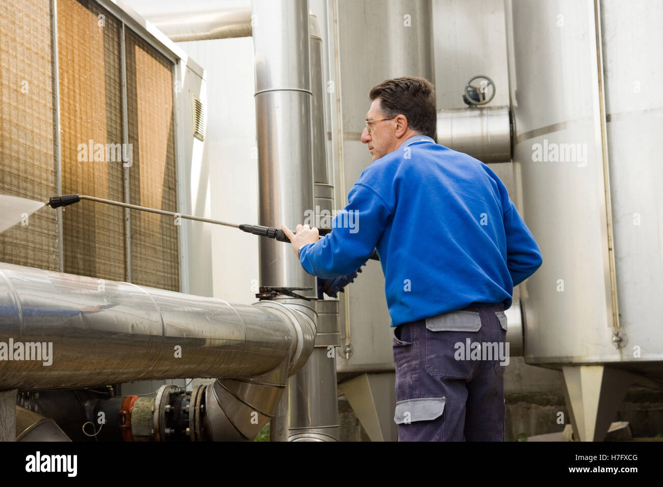 Industrial premises cleaning hi-res stock photography and images - Alamy