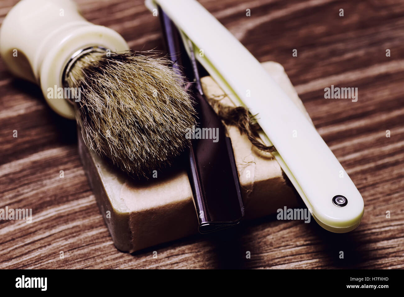 razor sharp soap brush retro Stock Photo - Alamy
