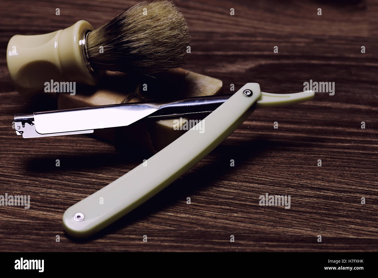 Straight razor belt hi-res stock photography and images - Alamy