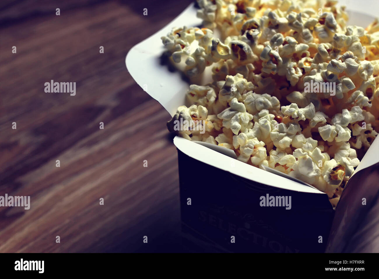 popcorn box floor Stock Photo - Alamy