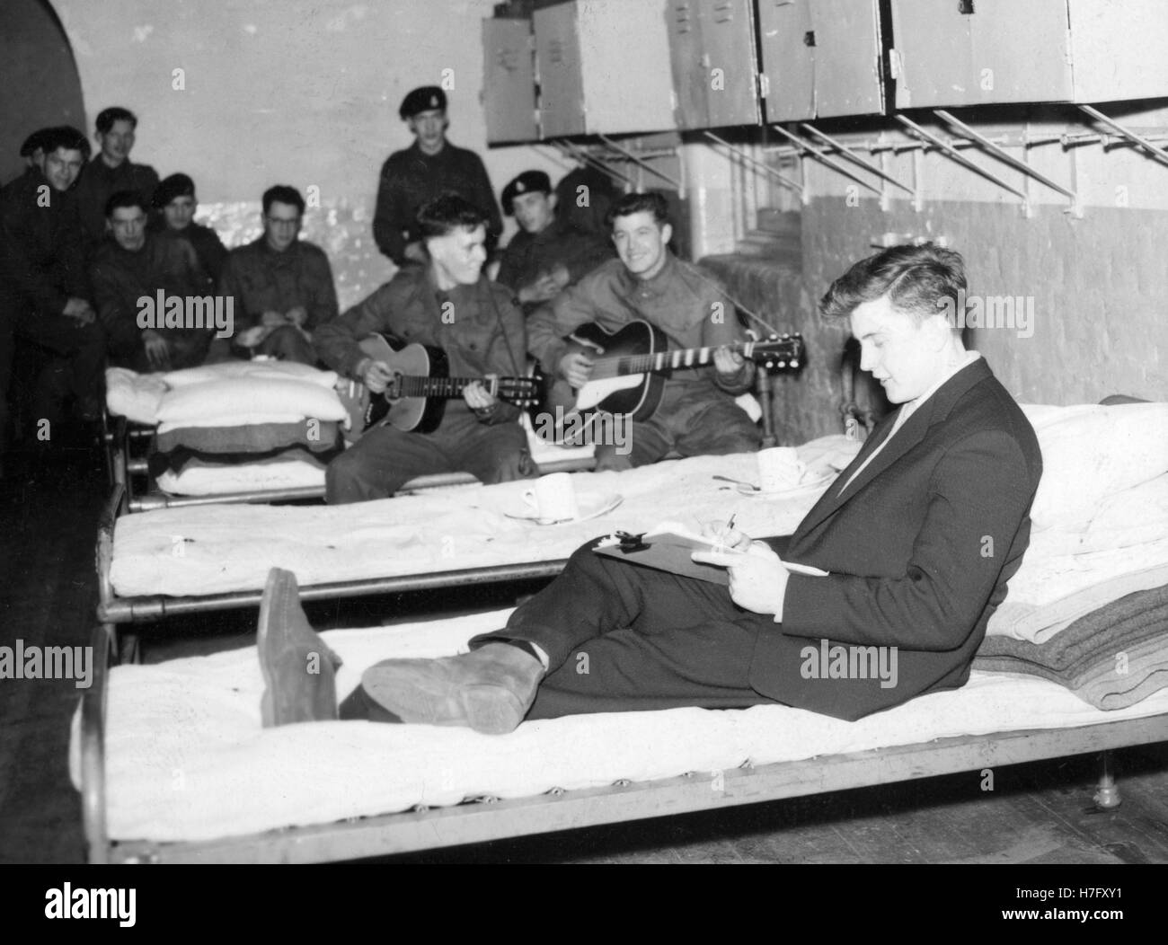 The singer in green Black and White Stock Photos & Images - Alamy