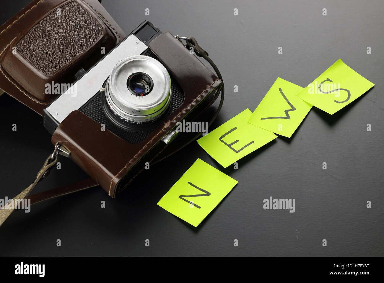 News camera journalism Stock Photo - Alamy