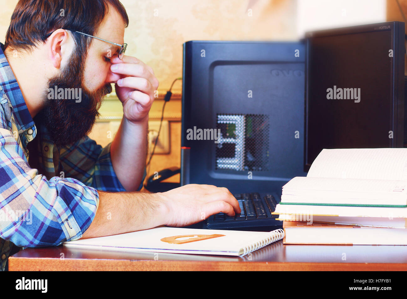 male work computer pen write Stock Photo - Alamy