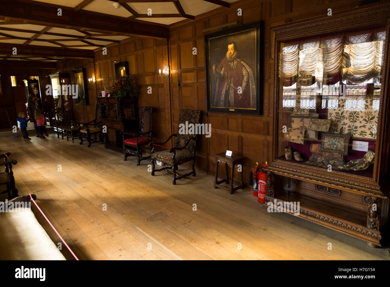Hever castle kent interior hi-res stock photography and images - Alamy