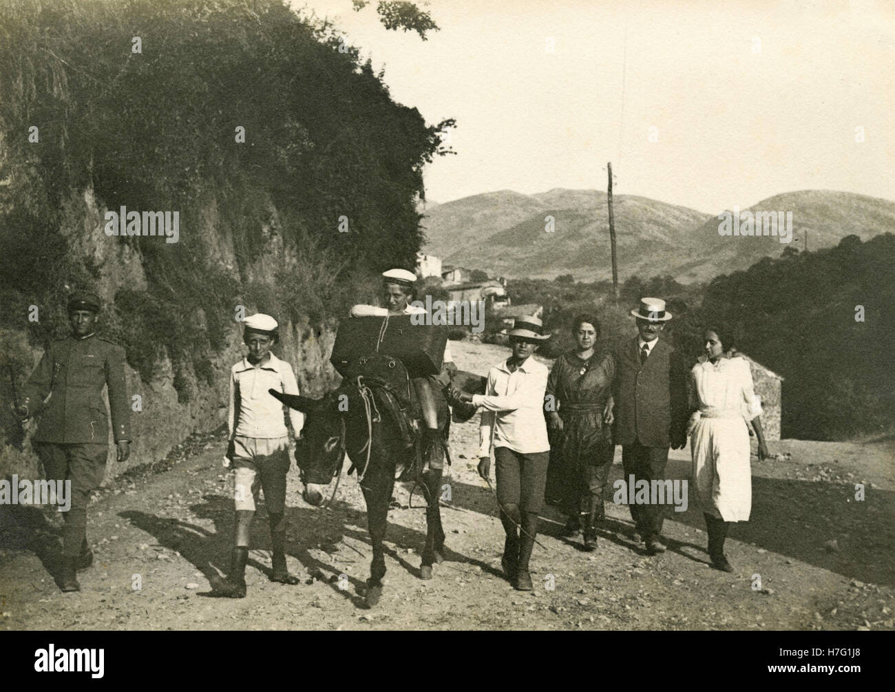 Family outing donkey hi-res stock photography and images - Alamy