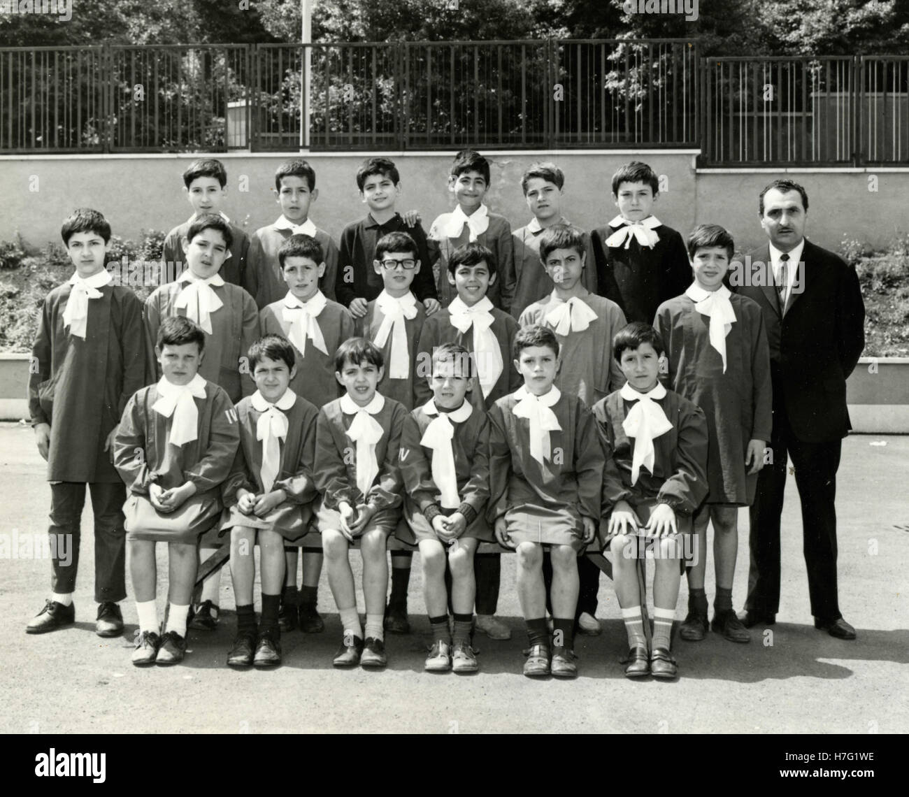 School photo with the apron, Italy Stock Photo - Alamy