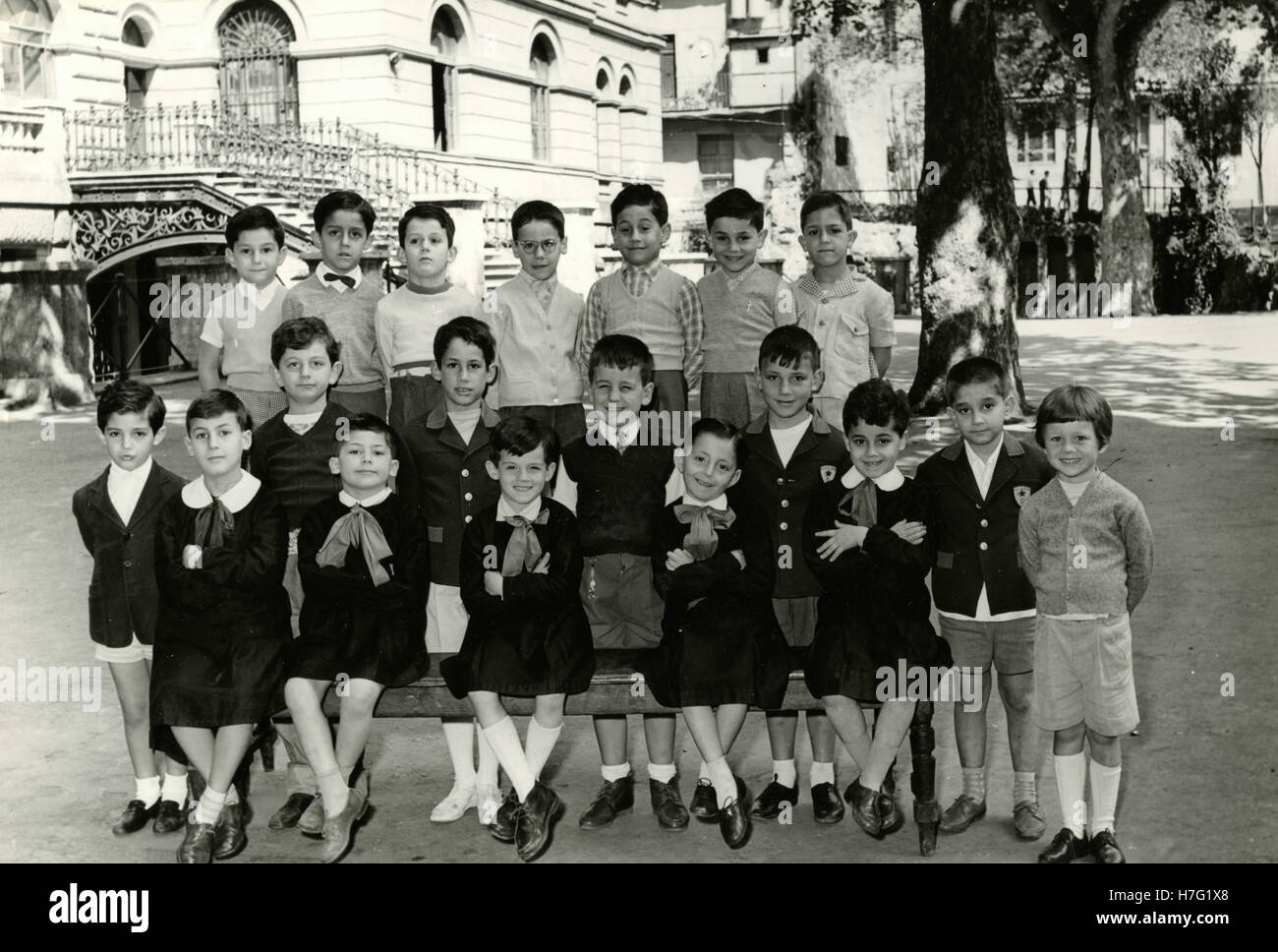 Italy school 1950s hi-res stock photography and images - Alamy