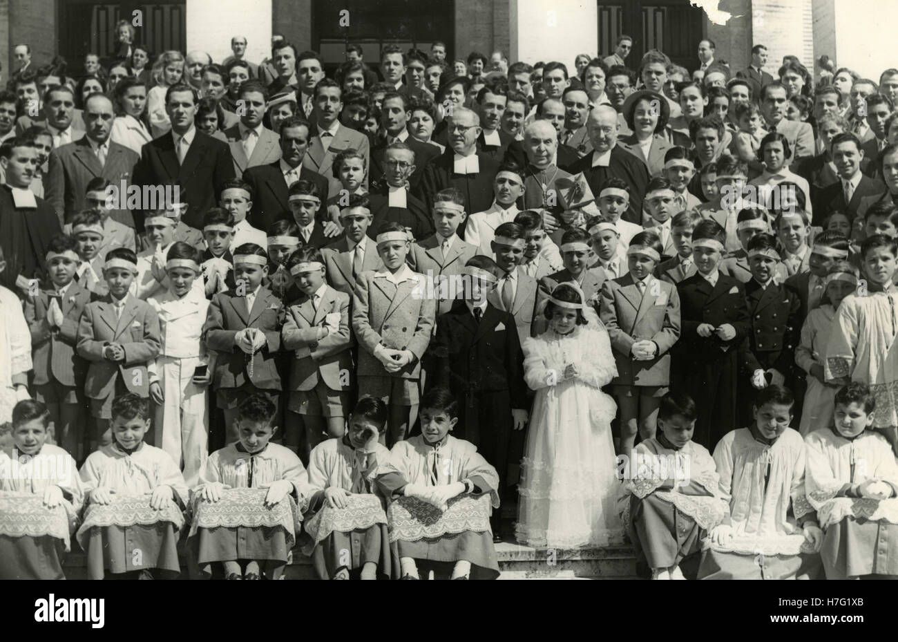 1950s children and parents hi-res stock photography and images - Alamy
