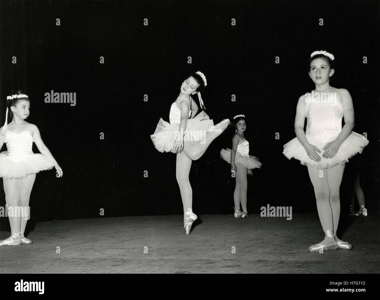 Elementary school play, Italy Stock Photo - Alamy