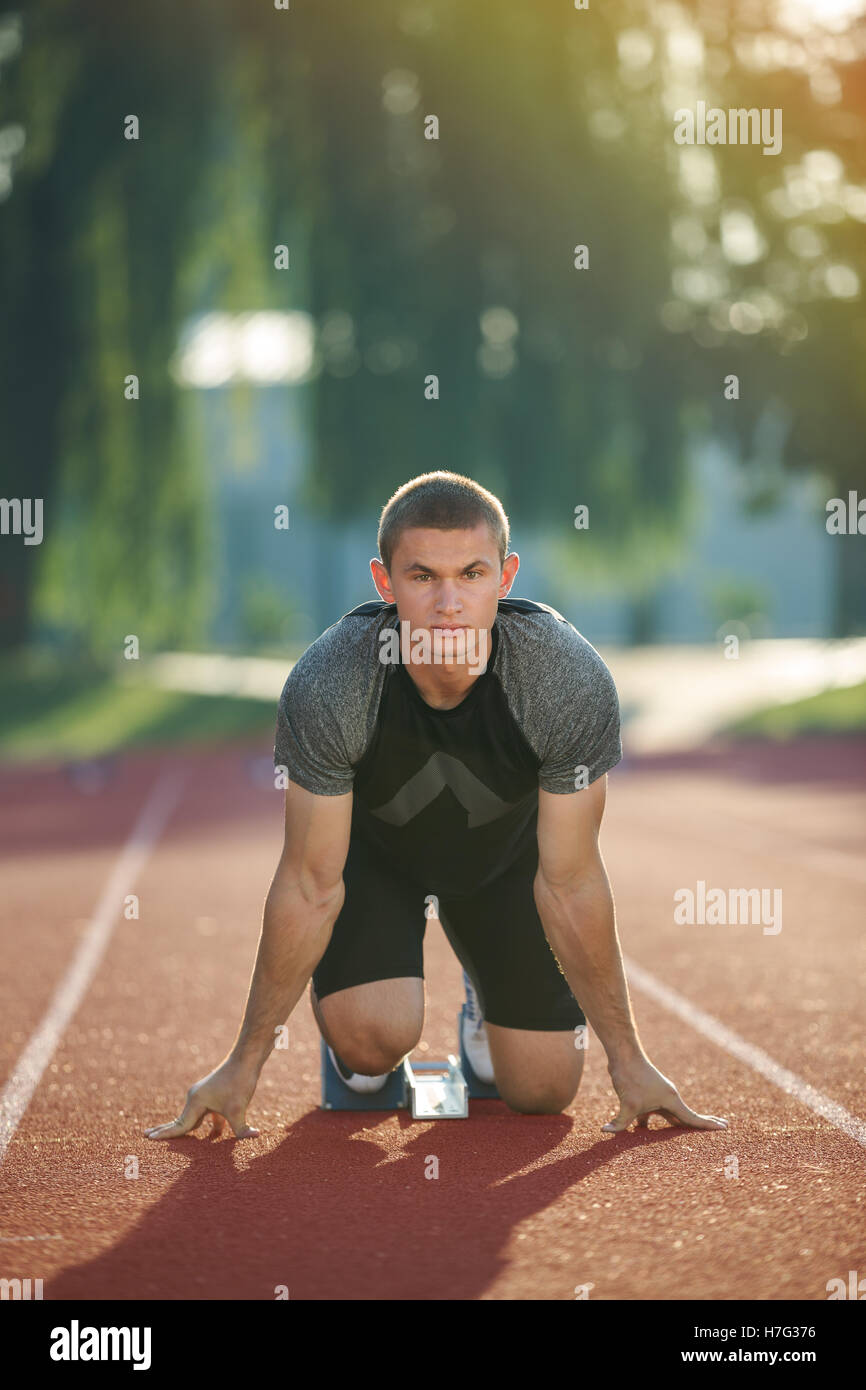 Sprinter getting ready start hi-res stock photography and images - Alamy