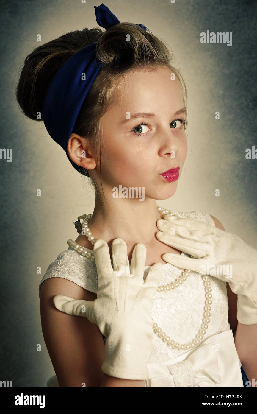 pretty girl portrait,retro style Stock Photo - Alamy