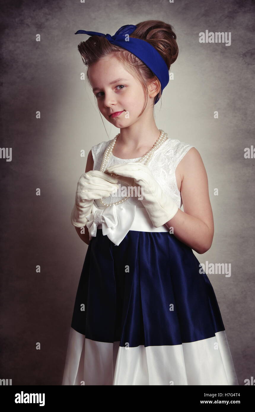 pretty girl portrait,retro style Stock Photo - Alamy